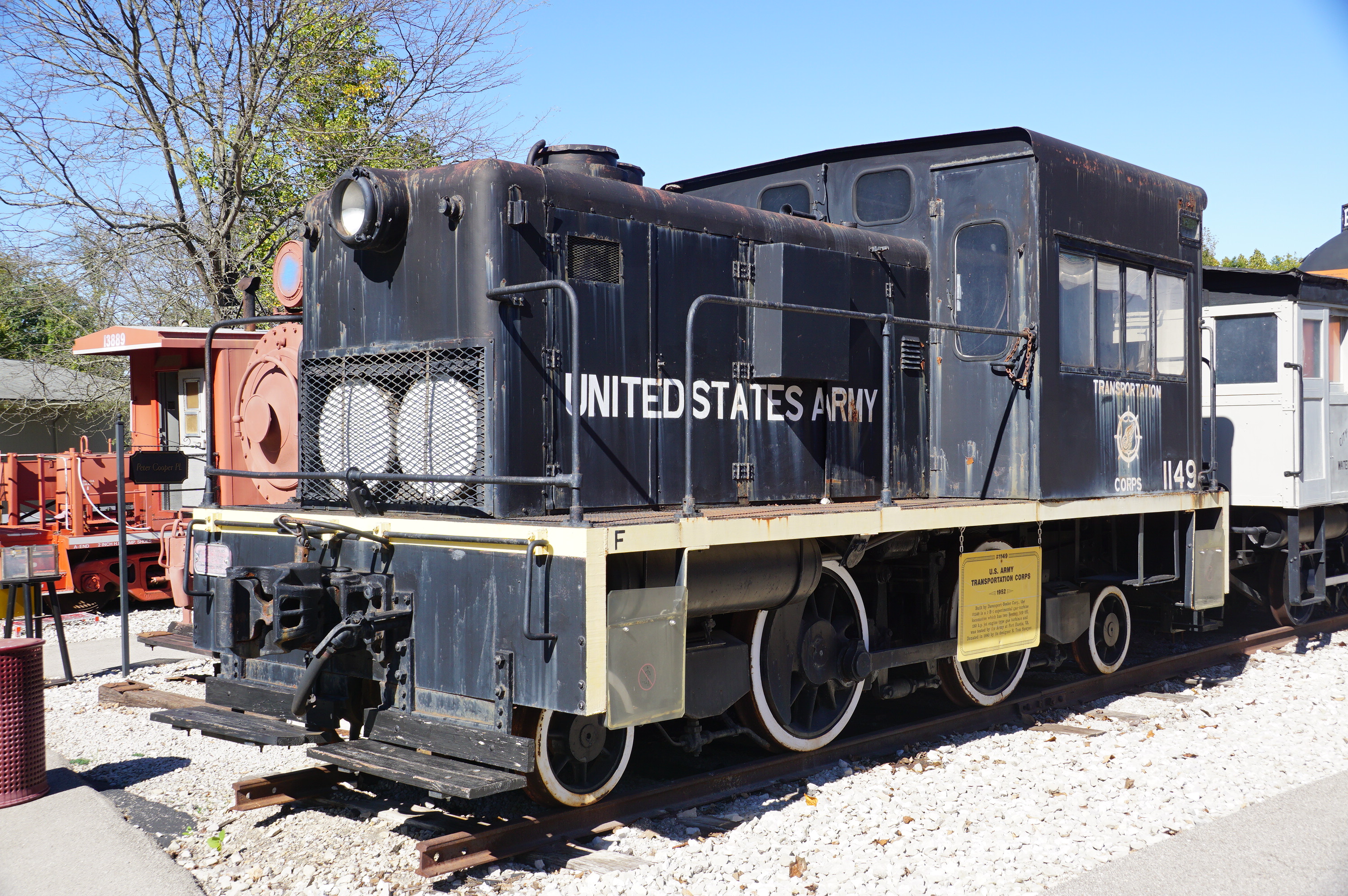 #1149 US Army Davenport
